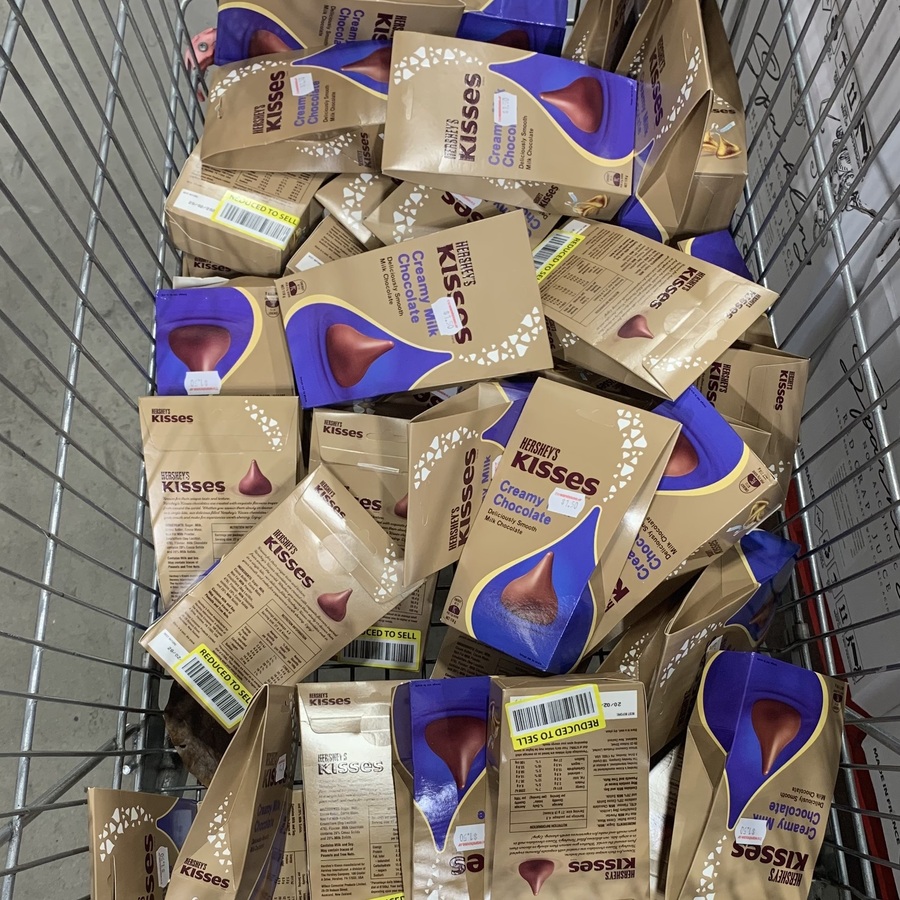 Hershey's Kisses Creamy Milk Chocolates 118g $1.50 (Clearance) @ The ...